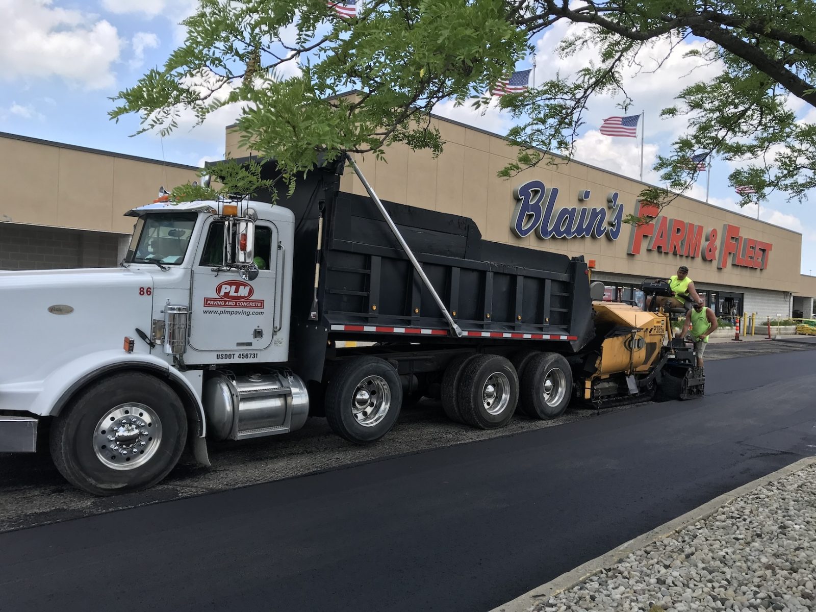 Who We Serve | PLM Paving & Concrete | Milwaukee, WI
